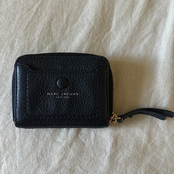 Marc Jacobs | Accessories | Marc Jacobs Card Holder | Poshmark